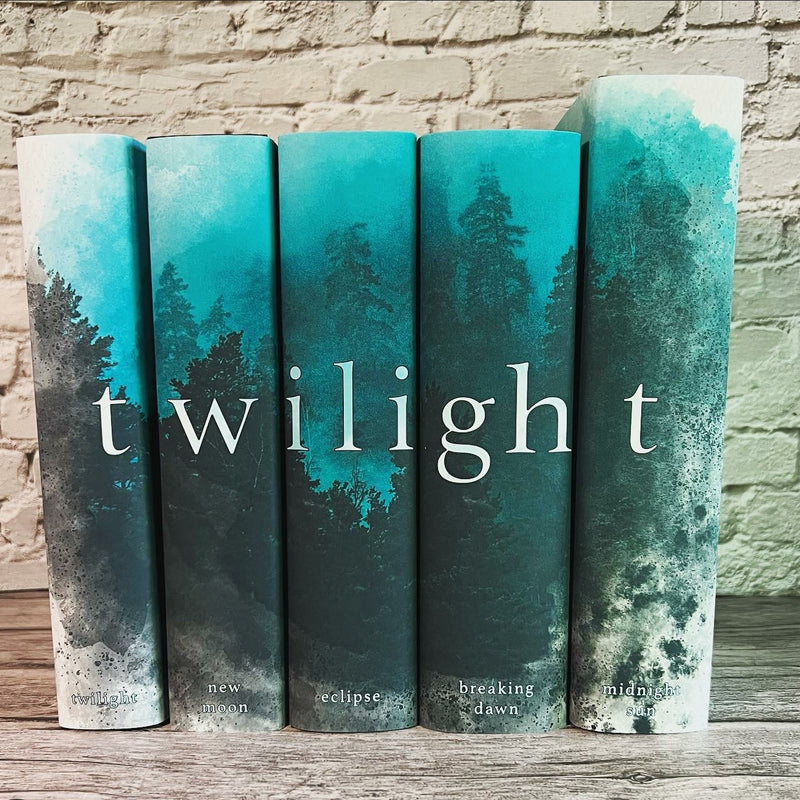 The Twilight Saga Book Set