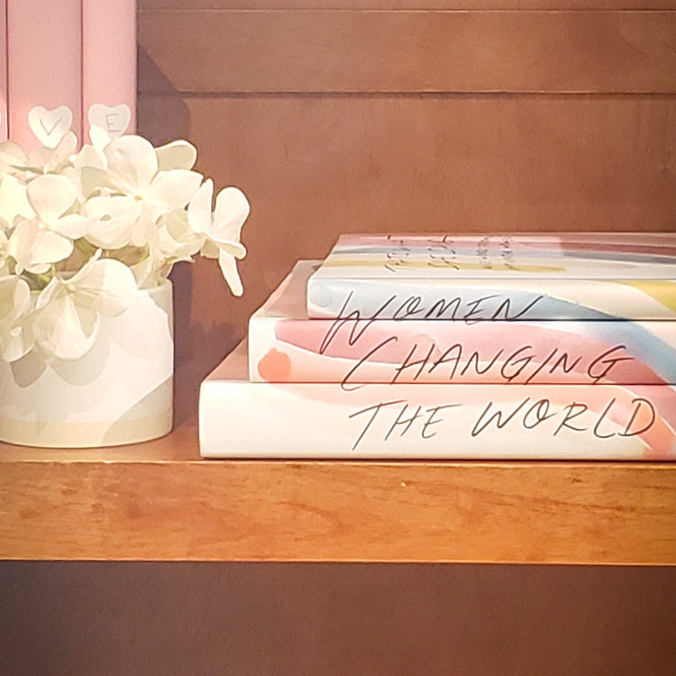 Women Changing The World Book Set